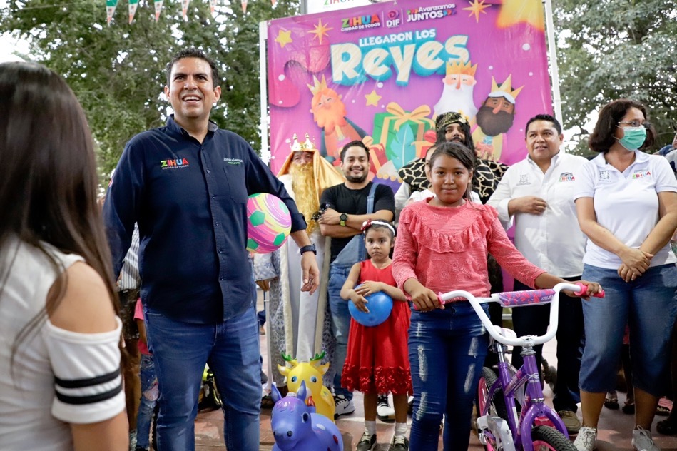 Los Reyes Magos llegaron a la colonia 6 de Enero y El Coacoyul