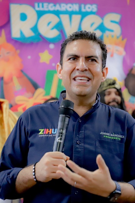 Los Reyes Magos llegaron a la colonia 6 de Enero y El Coacoyul