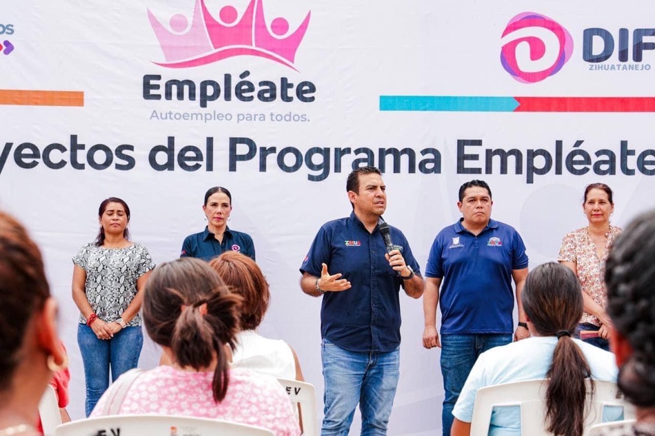 Más familias de Zihuatanejo se benefician con programa Empléate ...